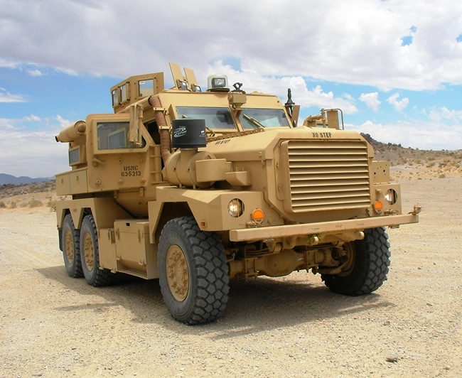 WarWheels.Net- Cougar HE A1/A2 6x6 Mine Resistant Ambush Protected Vehicle (MRAP) Index